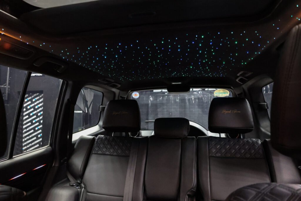 Facelift Upgrade Body Kit for Mitsubishi Pajero 2007+ | Black Hawk